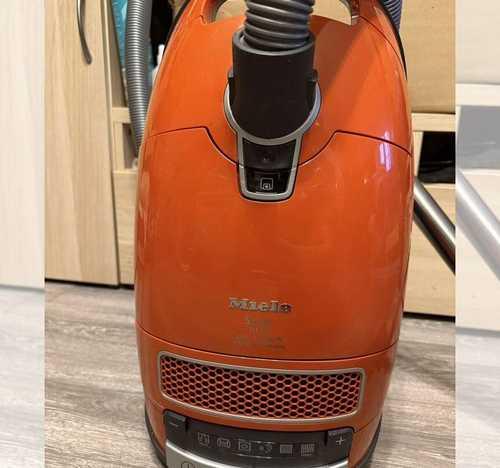 Пылесос Miele
