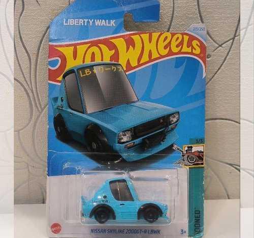 Hot wheels nissan skyline 2000 gt r