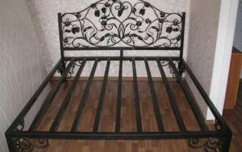 Кованная кровать, металлическая кровать
