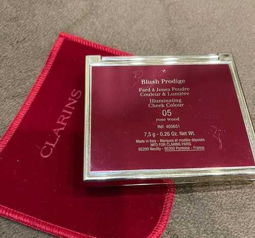Clarins румяна