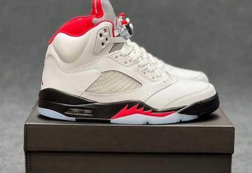 Nike air jordan 5