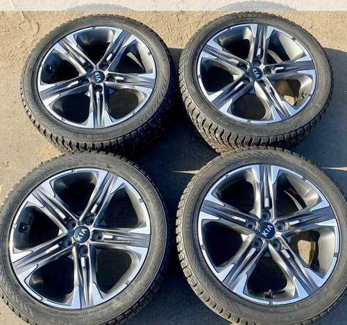 Колеса зима оригинал KIA K5 5x114.3 235/45 R18