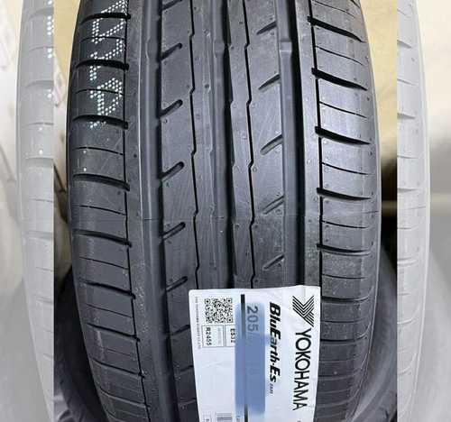 Yokohama BluEarth-ES ES32 205/60 R16 92H