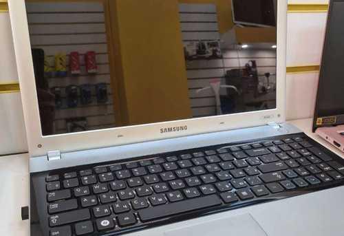 Ноутбук Samsung RV520 (фа8)