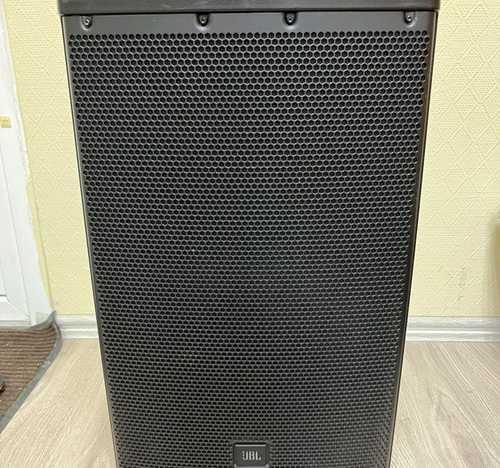 Jbl eon 612 (неисправна)