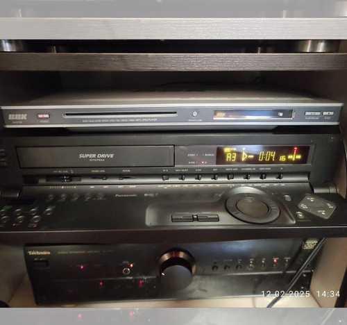 Видеомагнитофон S-VHS Panasonic NV- HS800 HI-FI