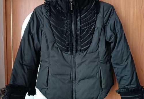 Куртка женская 46 размер