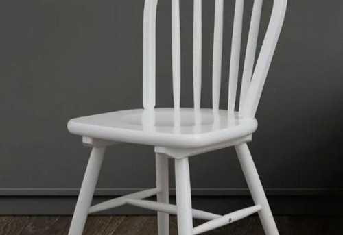 Венские белые кухонные стулья из массива