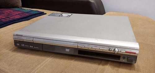 Pioneer DVD recorder DVR-3100