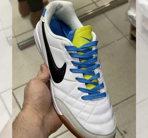 Футзалки nike tiempo