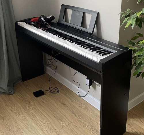 Цифровое пианино Yamaha P 45 с наушниками