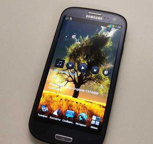 Samsung Galaxy S III GT-I9300, 16 ГБ