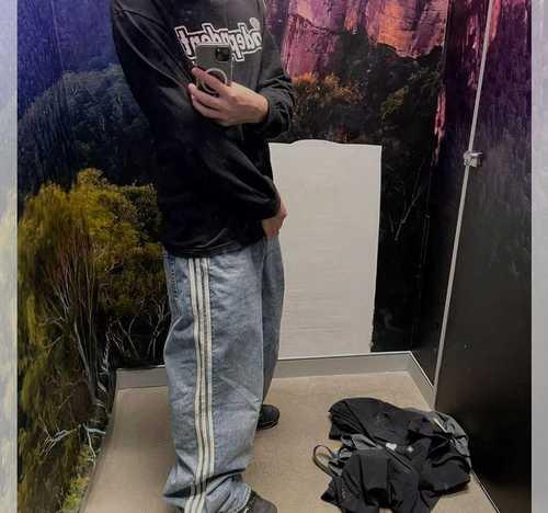 Джинсы Balenciaga x Adidas type