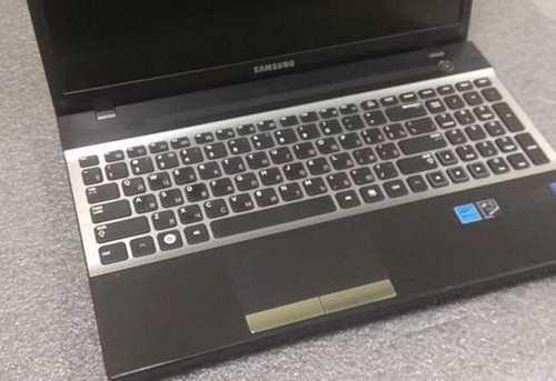 Ноутбук Samsung NP305V5A-T07RU