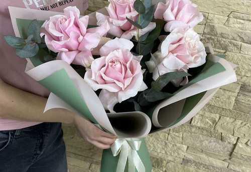Букет цветов из 5 французских роз, доставка цветов