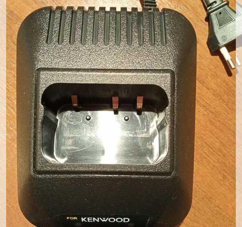 Зарядное устройство Kenwood Charger KSC-15 TK278/3