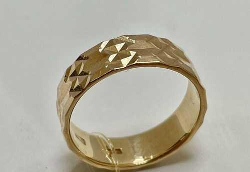 Кольцо золотое 16.75 р (L14)