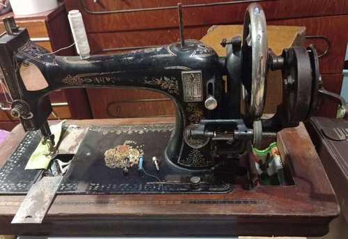 Старинная Швейная машина naumann