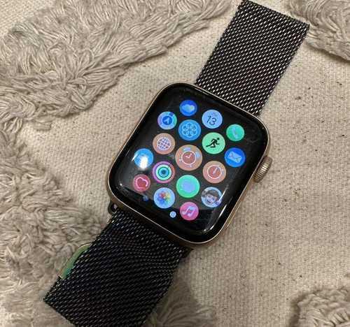 Apple watch series 4, 40 mm