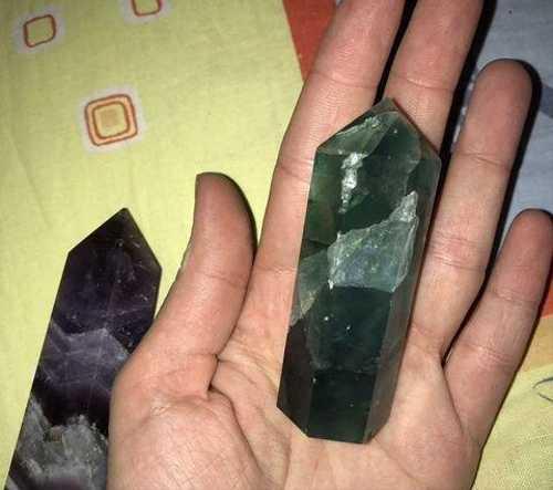 Флюорит кристалл зеленый