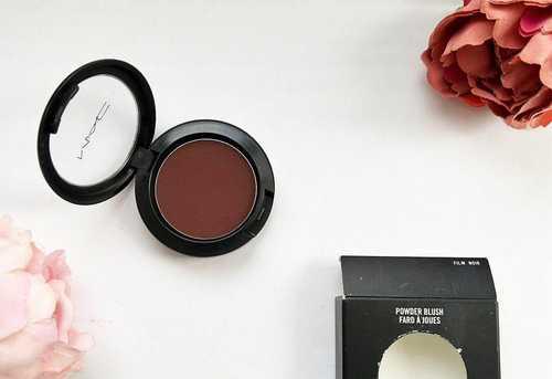 MAC powder blush film noir