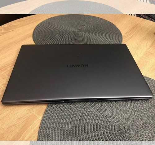 Ноутбук Huawei matebook d15