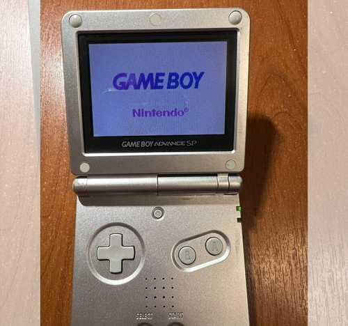 Gameboy Advance SP iQue с картриджем