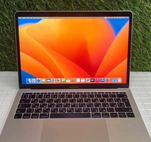 Apple macbook pro 13 2017 i5 8Gb 256Gb SSD