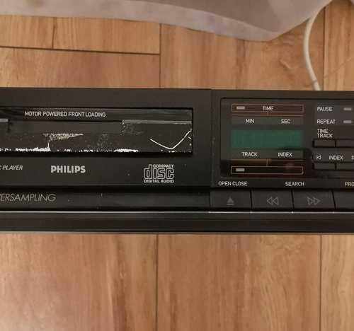 CD проигрыватель philips