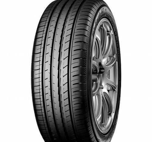 Yokohama BluEarth-GT AE-51 215/55 R17 W