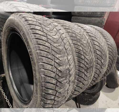 Yokohama Ice Guard IG65 215/55 R17 98T