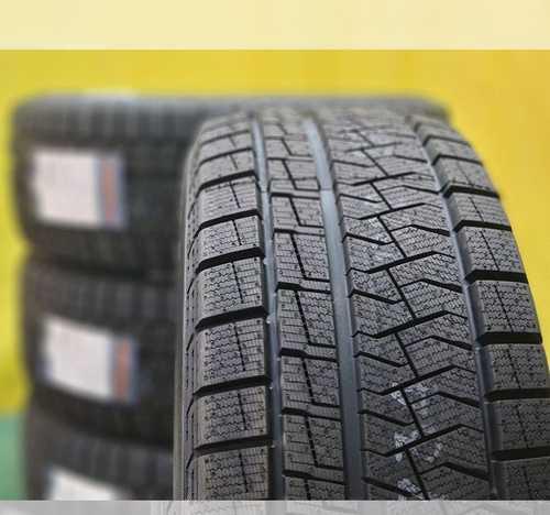 Pirelli Formula Ice FR 185/65 R15 100W