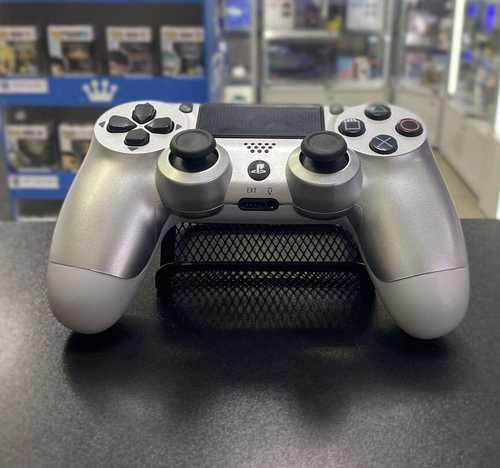 Геймпад Dualshock 4 Серебряный