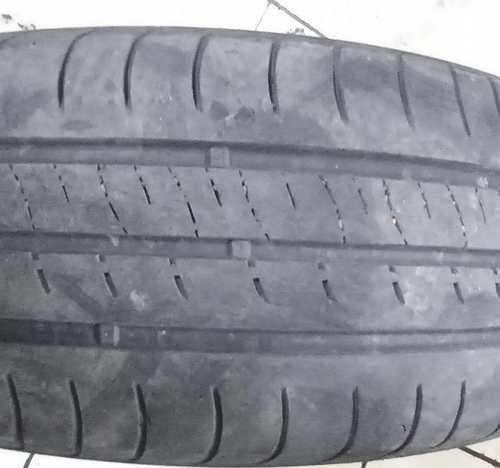 Kumho 722 185/65 R15 88H