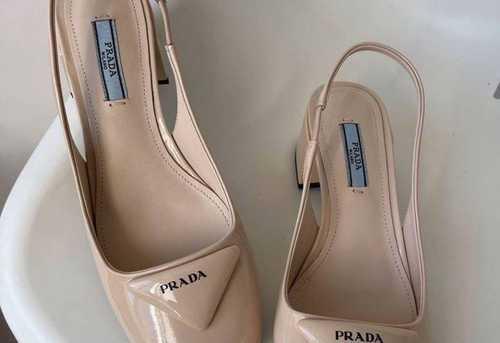 Туфли Prada