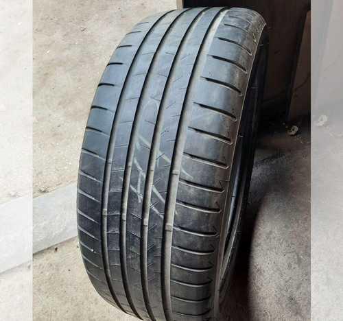 Bridgestone Alenza 001 235/50 R19