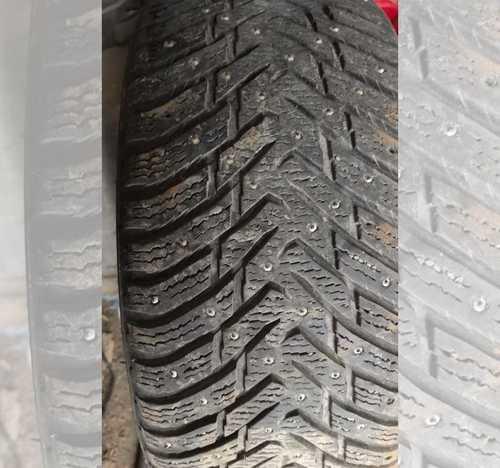 Nokian Tyres Hakkapeliitta 8 255/40 R19 102T