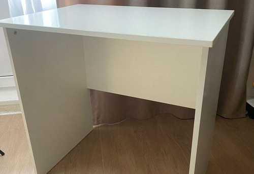 Письменный стол IKEA белый Маррен