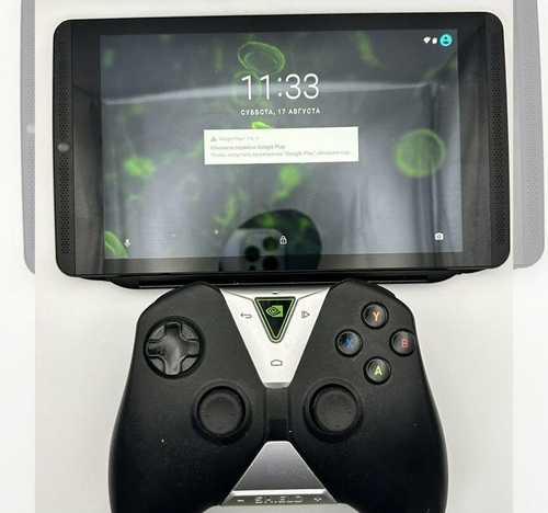 Nvidia shield tablet + gamepad