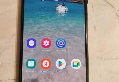 Samsung Galaxy A40, 4/64 ГБ