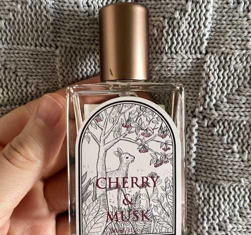 Духи atelier faye Cherry & Musk