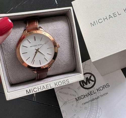 Часы женские michael kors