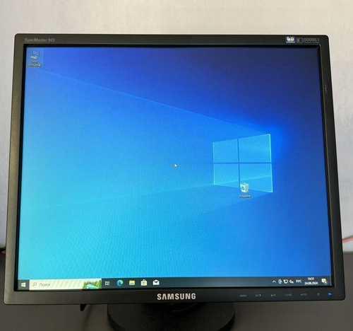 Монитор samsung: 19 дюймов, 4х3, VGA