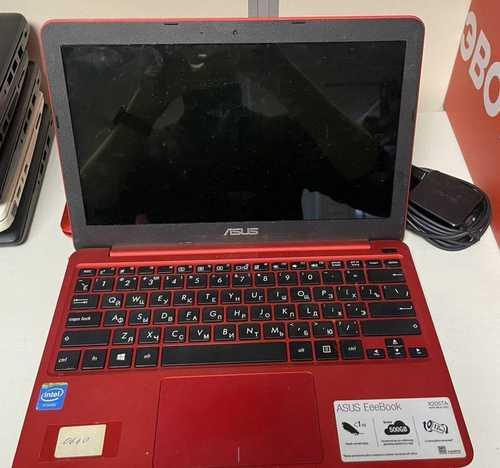 Asus X205TA