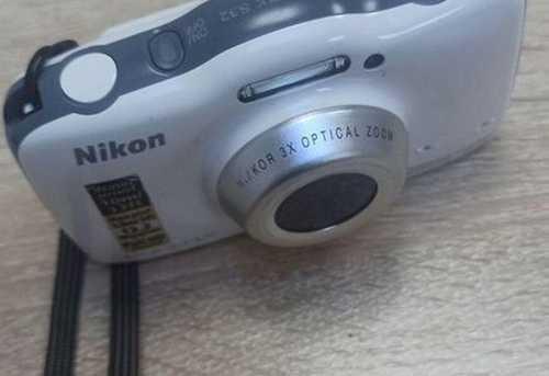 Подводный фотоаппарат Nikon Coolpix s32