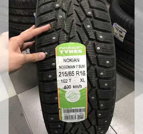 Nokian Tyres Nordman 7 SUV 215/65 R16 102T