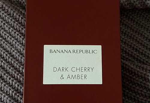 Banana republic Dark cherry & Amber