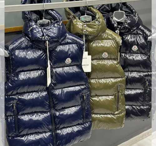 Жилетка Moncler глянцевая