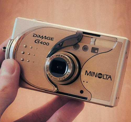 Винтажный фотоаппарат Minolta Dimage G400