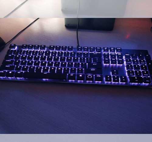 Клавиатура Cooler Master SK650